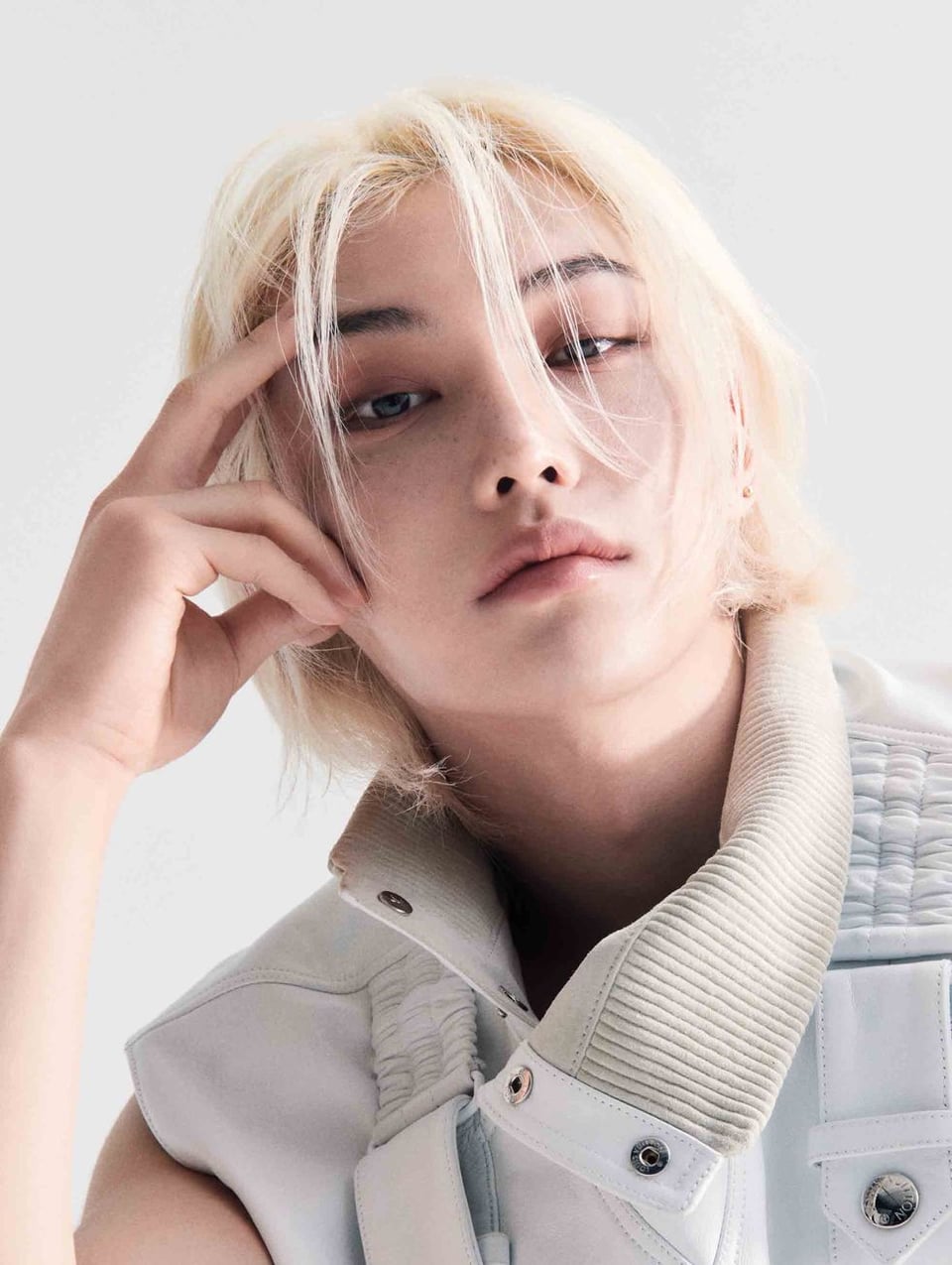 Stray Kids Felix - Harper’s BAZAAR Japan x Louis Vuitton (April 2024 ...