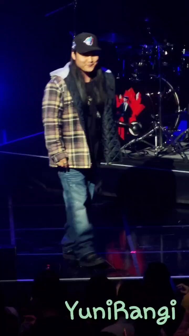 240331 Paul Blanco gave a shout out to RM before singing ‘Closer’ as an ...