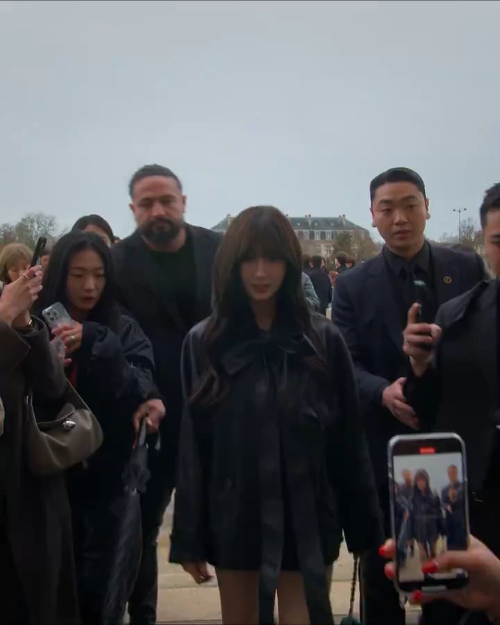 240302 LOEWE Twitter Update - New Brand Ambassador @aespa_official's ...