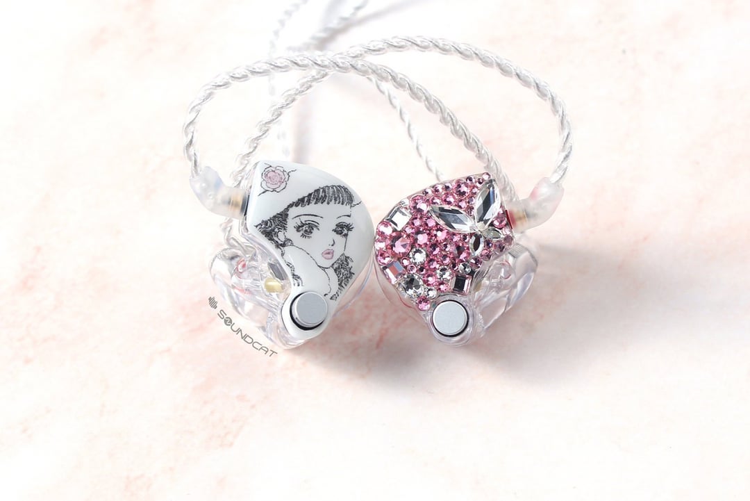 240419 New Rei's custom mic and in-ear earphone fan gift (Designed by ...