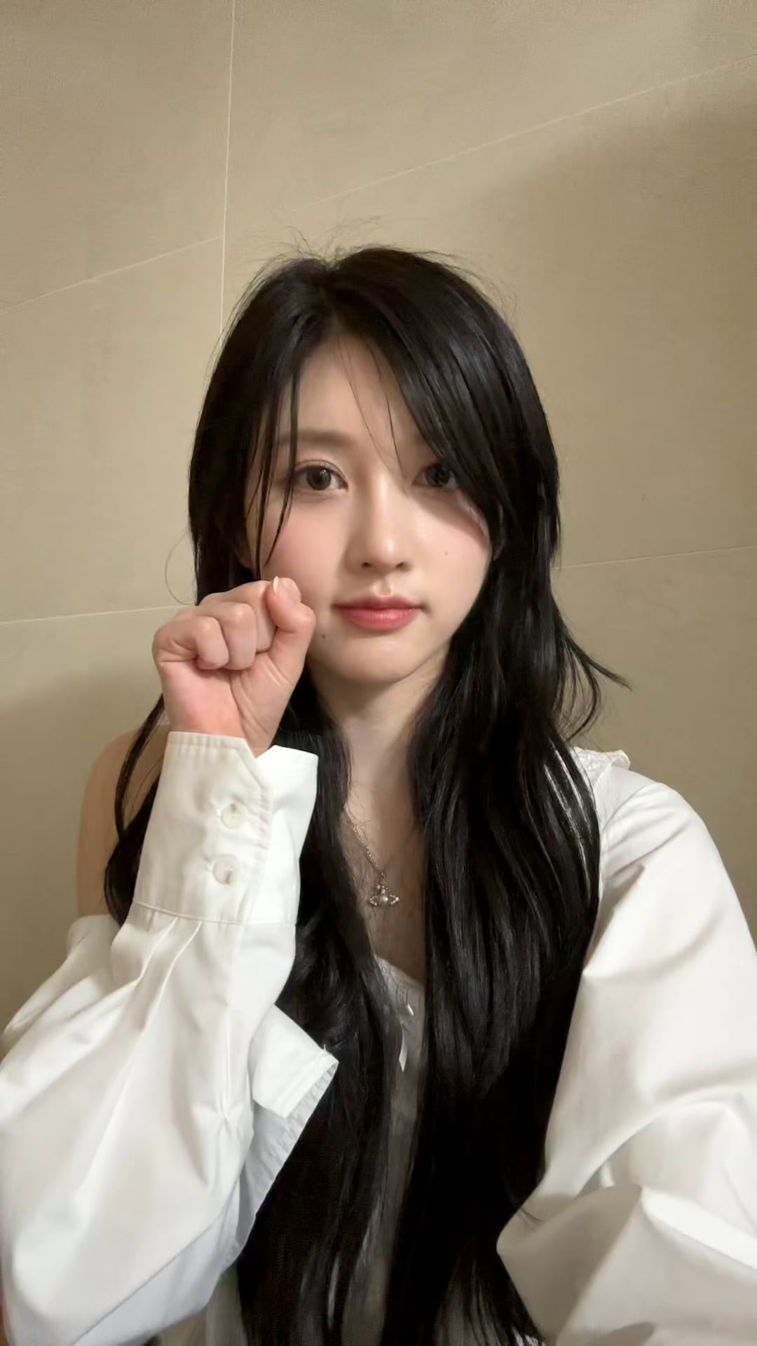 240417 IVE Official TikTok Update with Gaeul - Hangang River Cat (Challenge) - PTKOREA