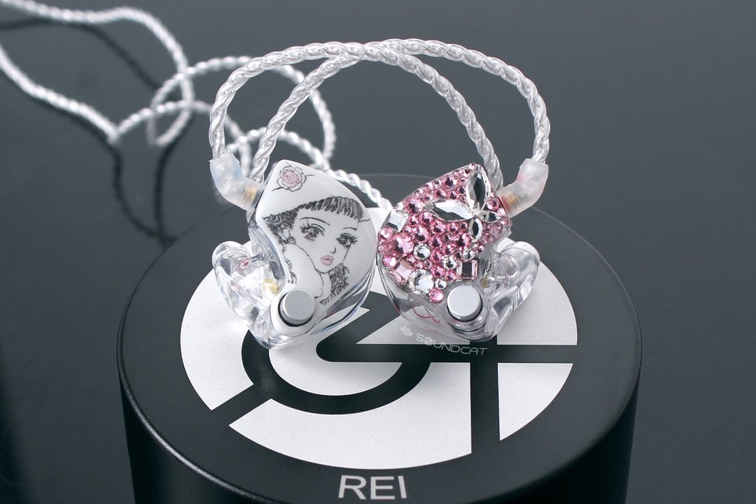 240419 New Rei's custom mic and in-ear earphone fan gift (Designed by ...