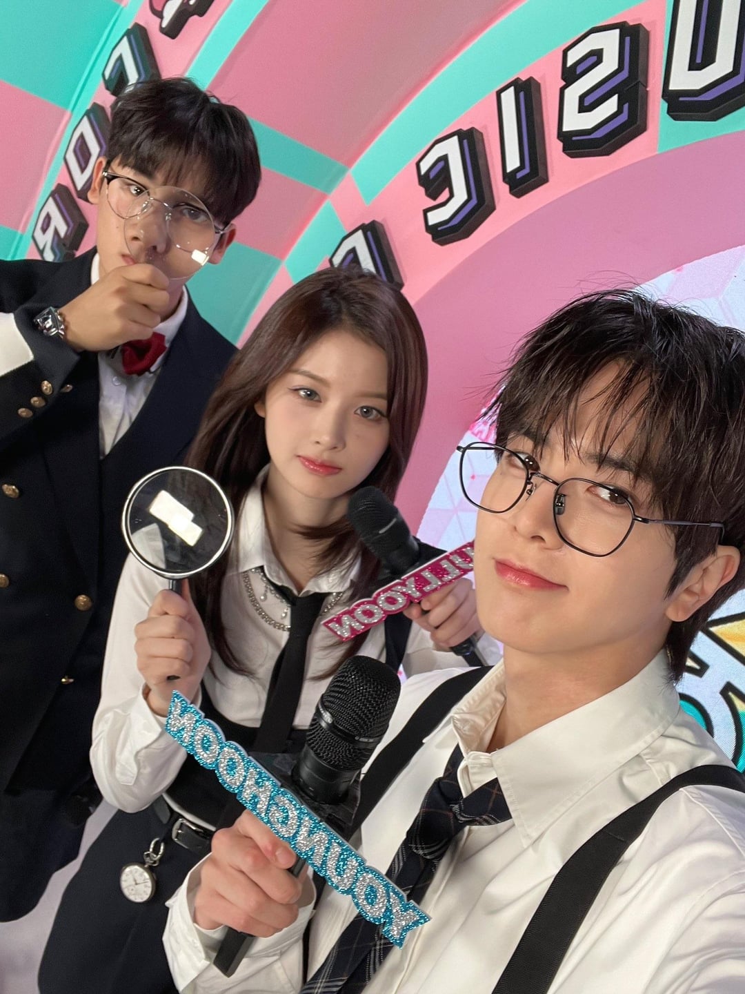 240526 MBC Show! Music Core Twitter Update With MC Sullyoon feat. MCs Younghoon (THE BOYZ), Lee ...