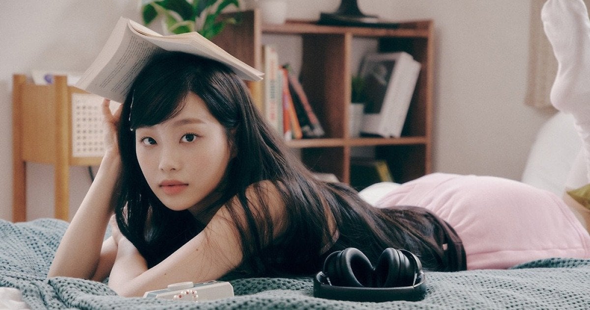 ATRP confirm Chuu will be making her solo comeback next month in June with her MV currently ...