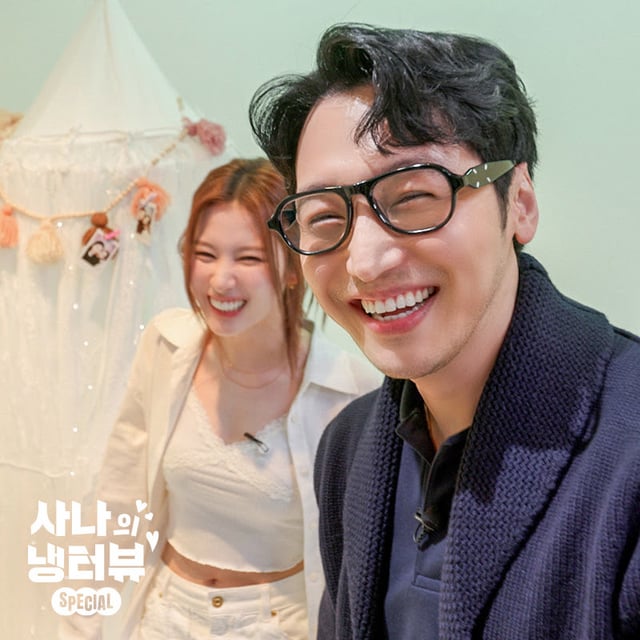 240510 ch117 YouTube Community Update - Sana and actor Byun Yo-han ...