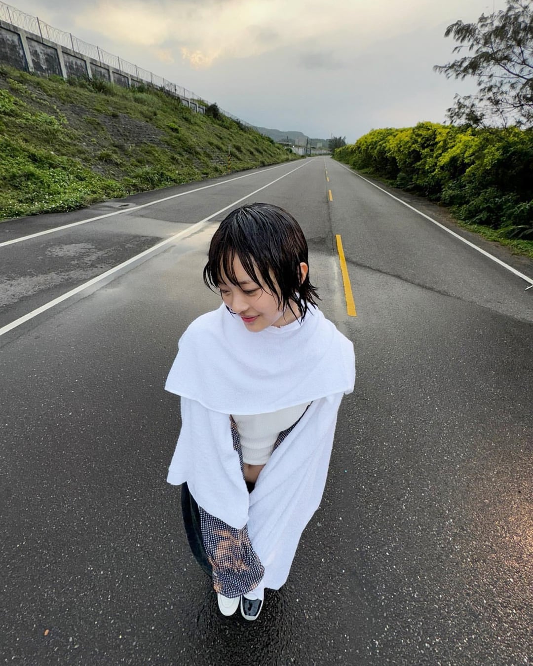 240524 Hanni Instagram Update with NewJeans - PTKOREA