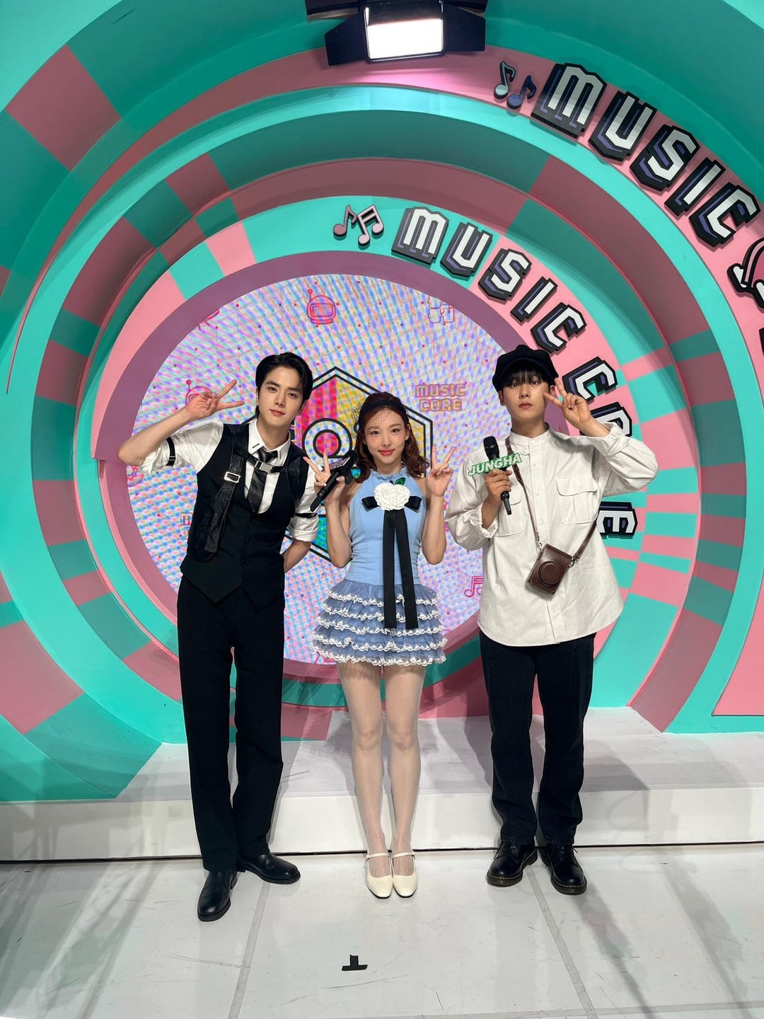 240623 MBC Show! Music Core Twitter Update With Special MC Nayeon (TWICE) feat. MCs Younghoon ...