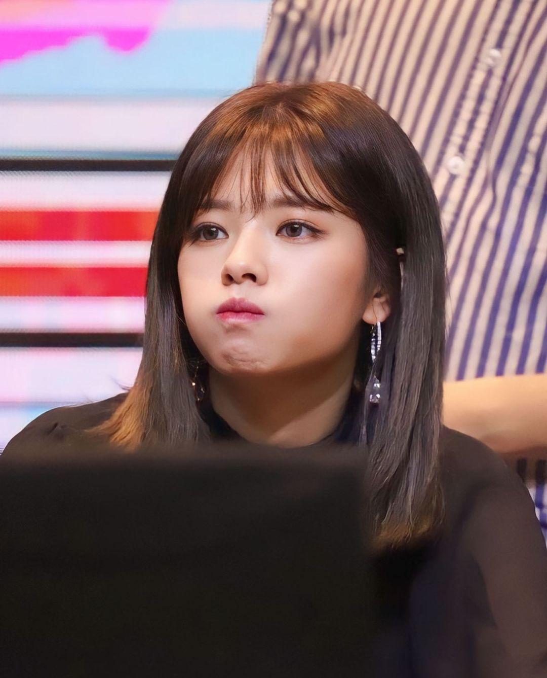 Jeongyeon so cute - PTKOREA