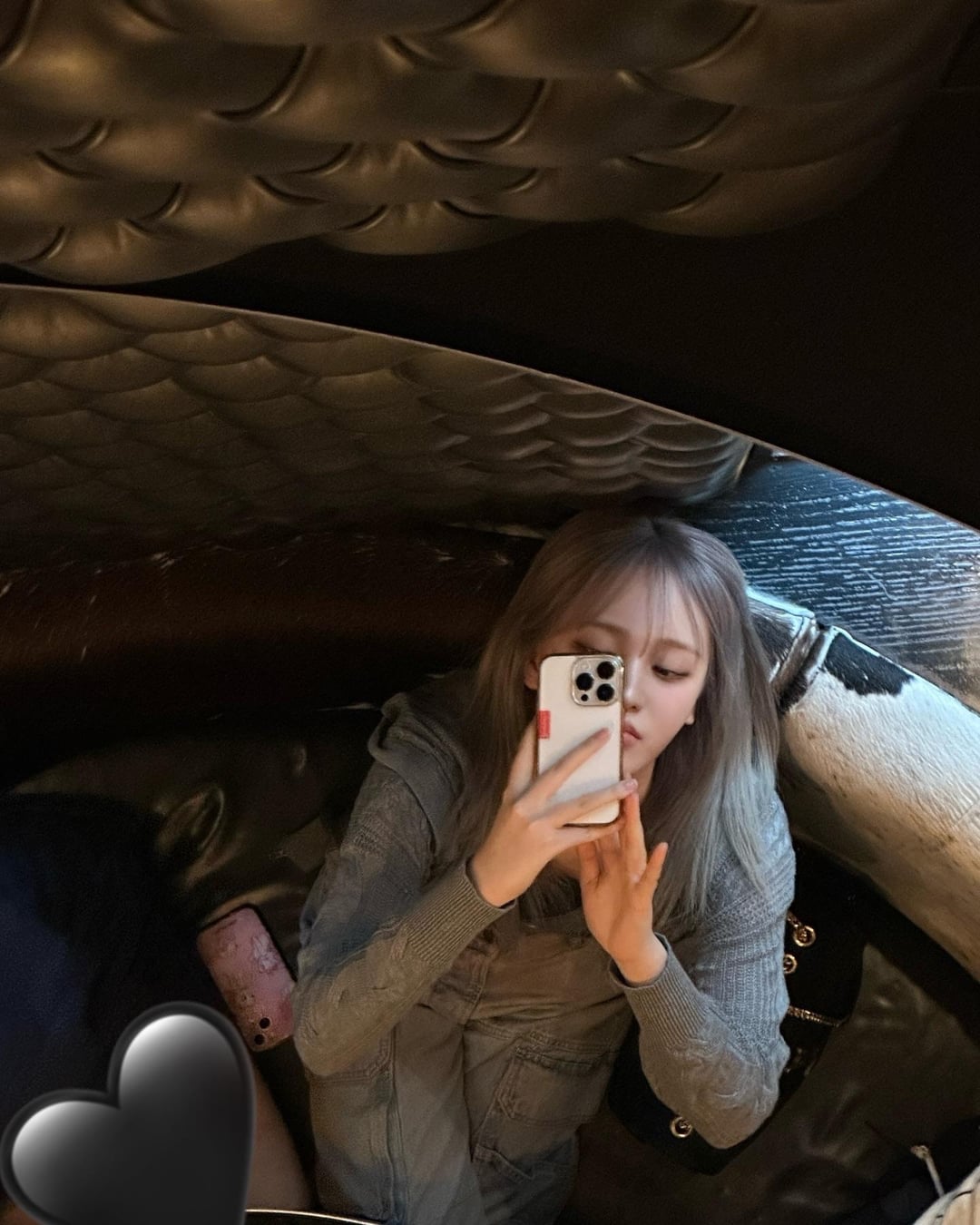 240617 Liz Instagram Update (feat. Leeseo) - PTKOREA