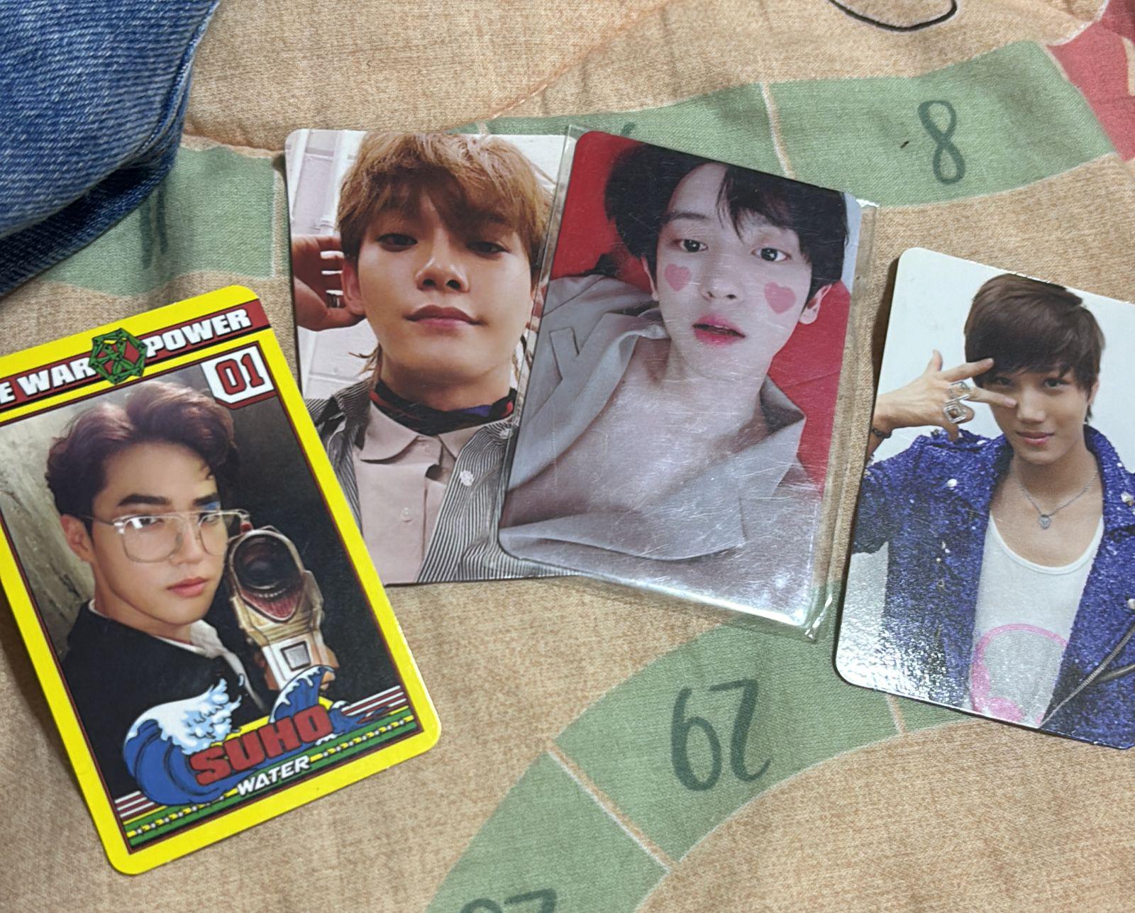 are any of these rare photocards? - PTKOREA