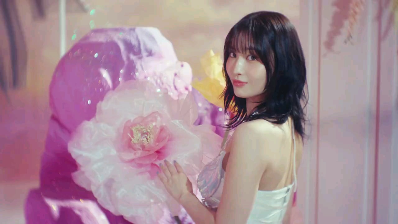 240705 Japan Twitter Update - TWICE JAPAN 5th ALBUM 『DIVE』2024.07.17 Release 🫧 MOMO Teaser - PTKOREA