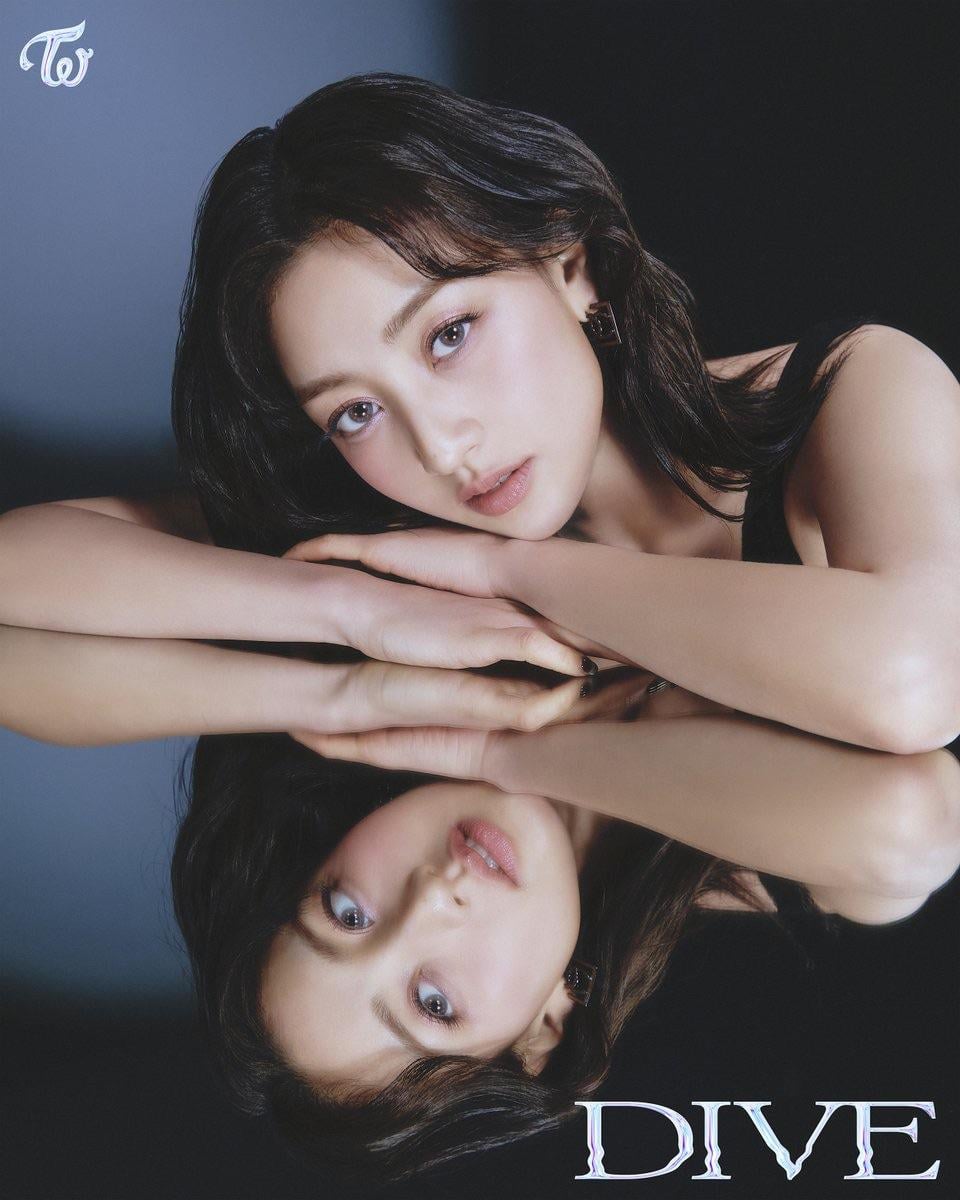 TWICE - Japan 5th Album: DIVE (Mirror Ver. - Jihyo, Mina, Dahyun, Chaeyoung and Tzuyu) - PTKOREA