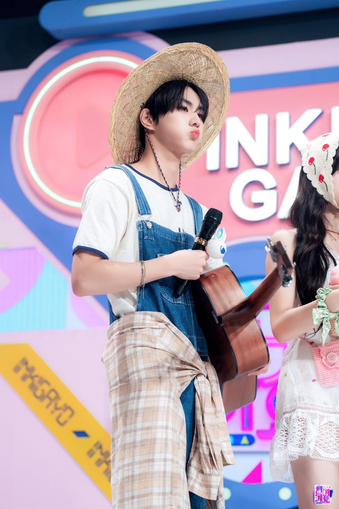 240719 Special MC Jungwon With MCs Moon Seonghyun & Leeseo (IVE) - 240714 PD Note Photos @ SBS ...