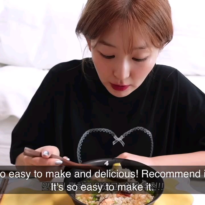 Seulgi eating - PTKOREA