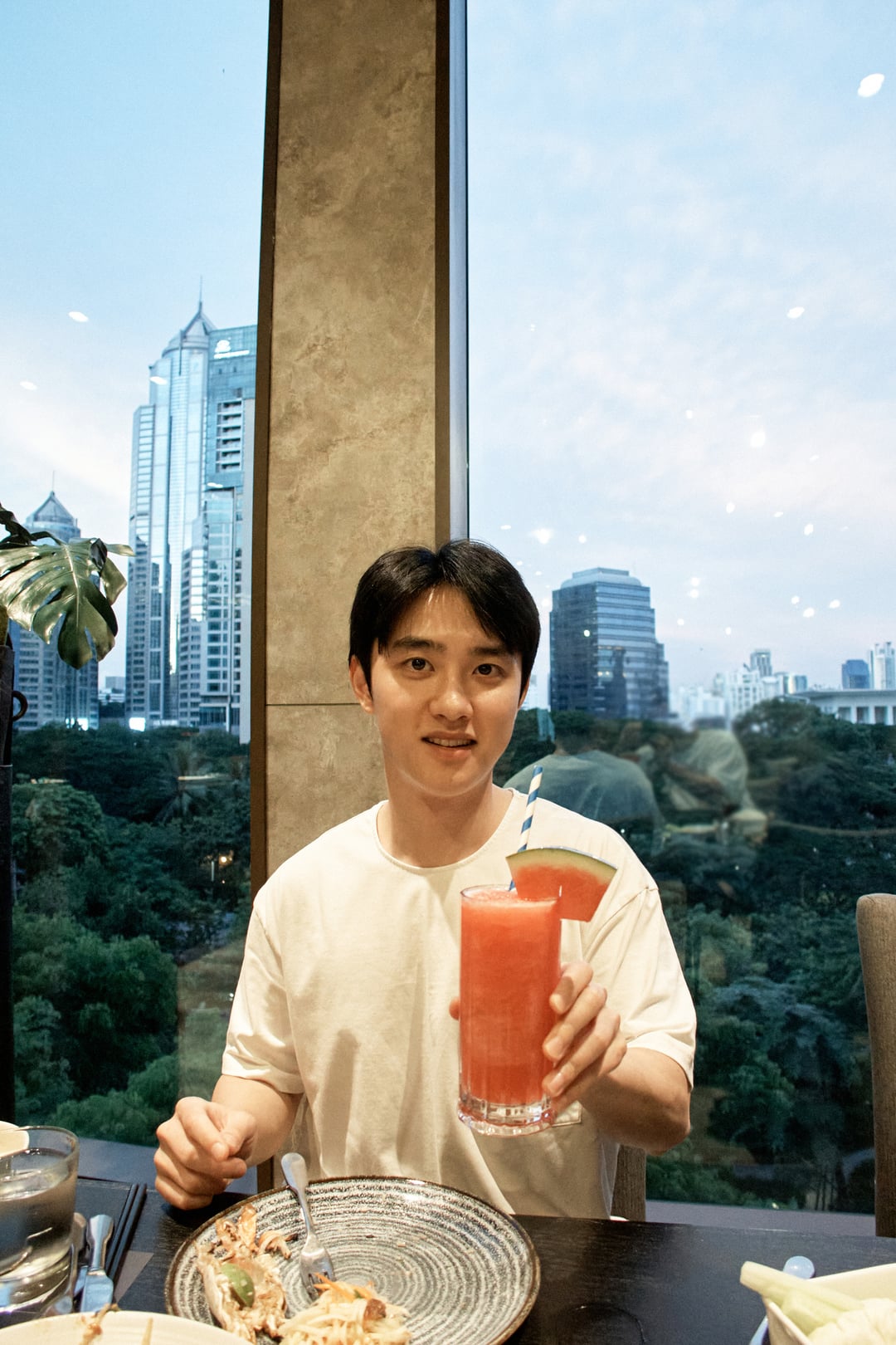 240814 Company Soosoo Twitter Update with Doh Kyungsoo: in Bangkok ...