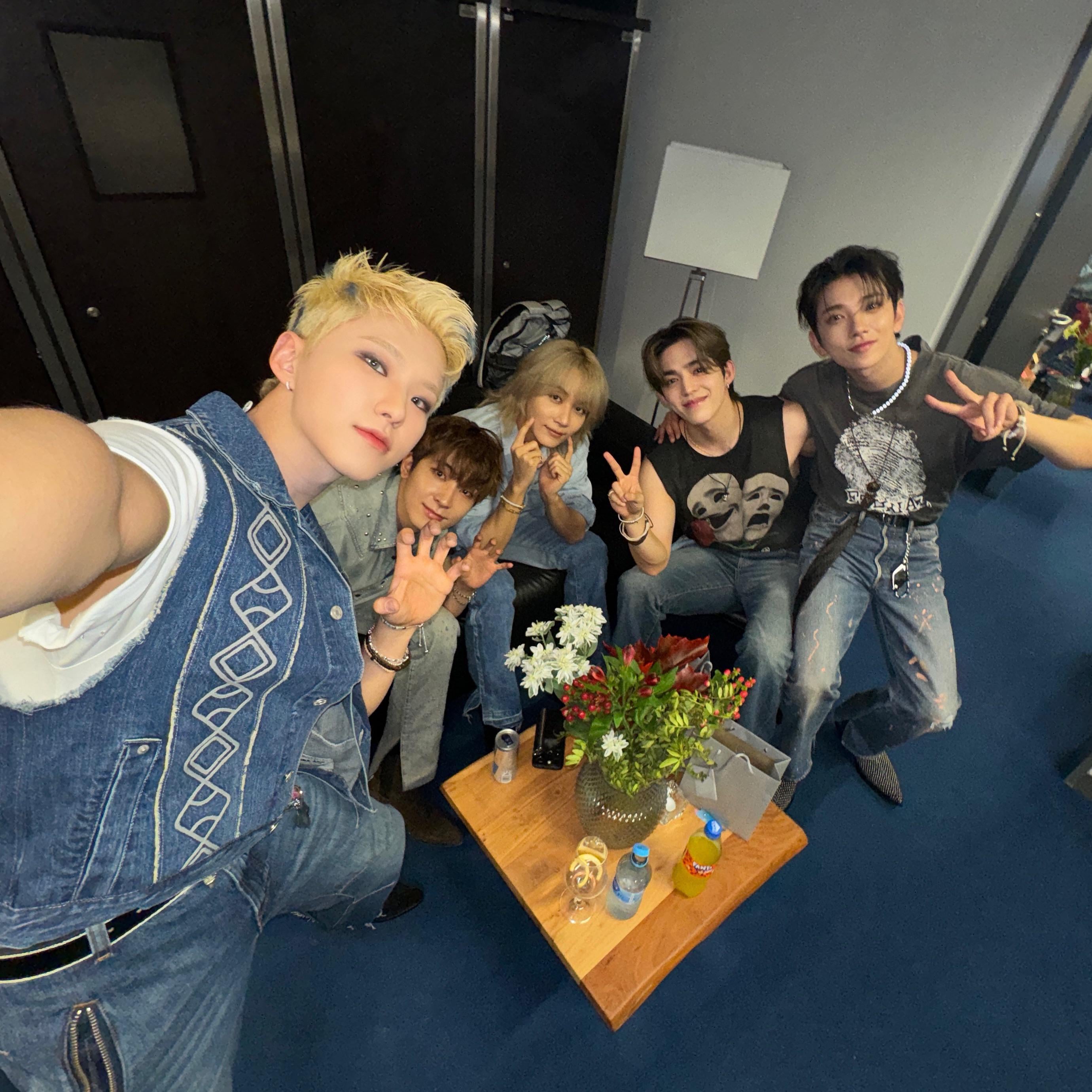 240909 Hoshi Weverse Update with Wonwoo, Jeonghan, S.Coups & Joshua ...