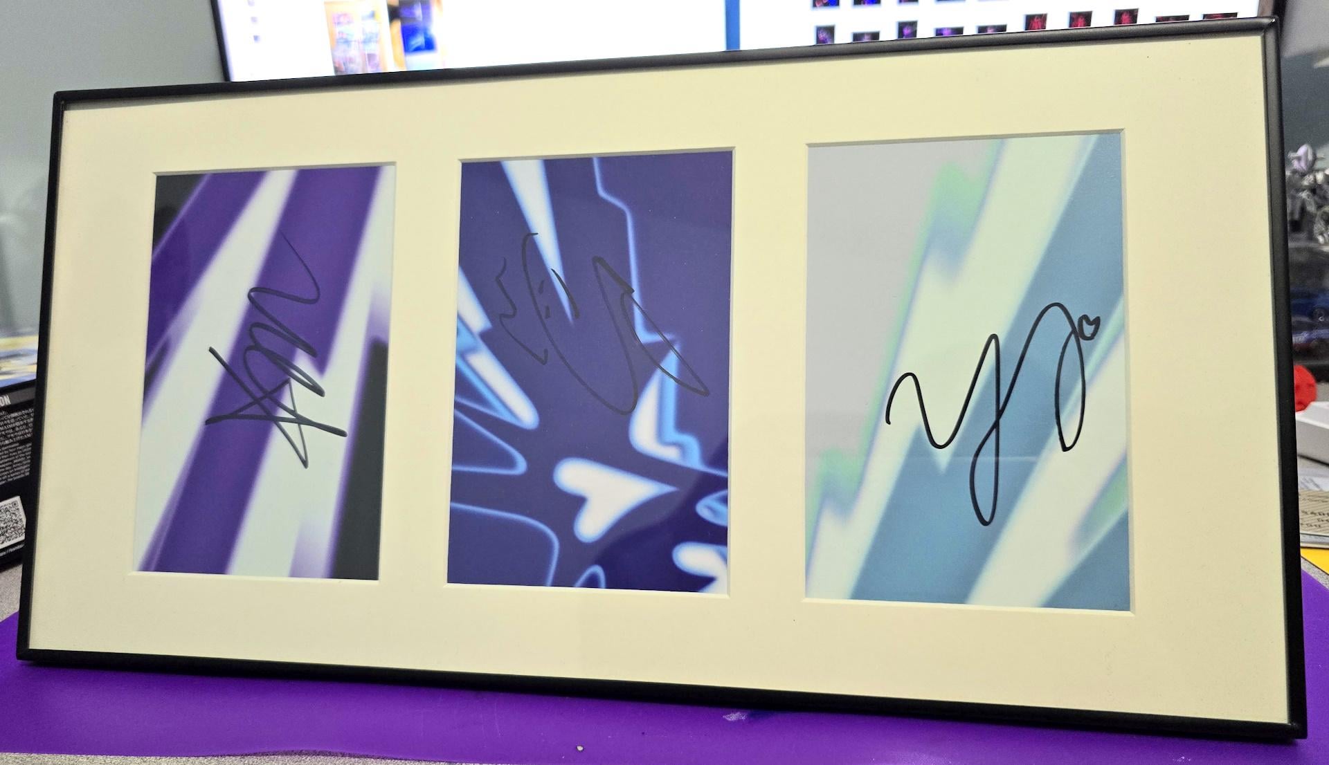 Framed the signed Crazy post-cards! - PTKOREA