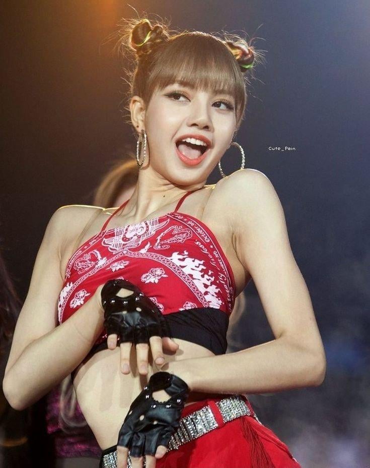 Cute Lisa Manoban - PTKOREA