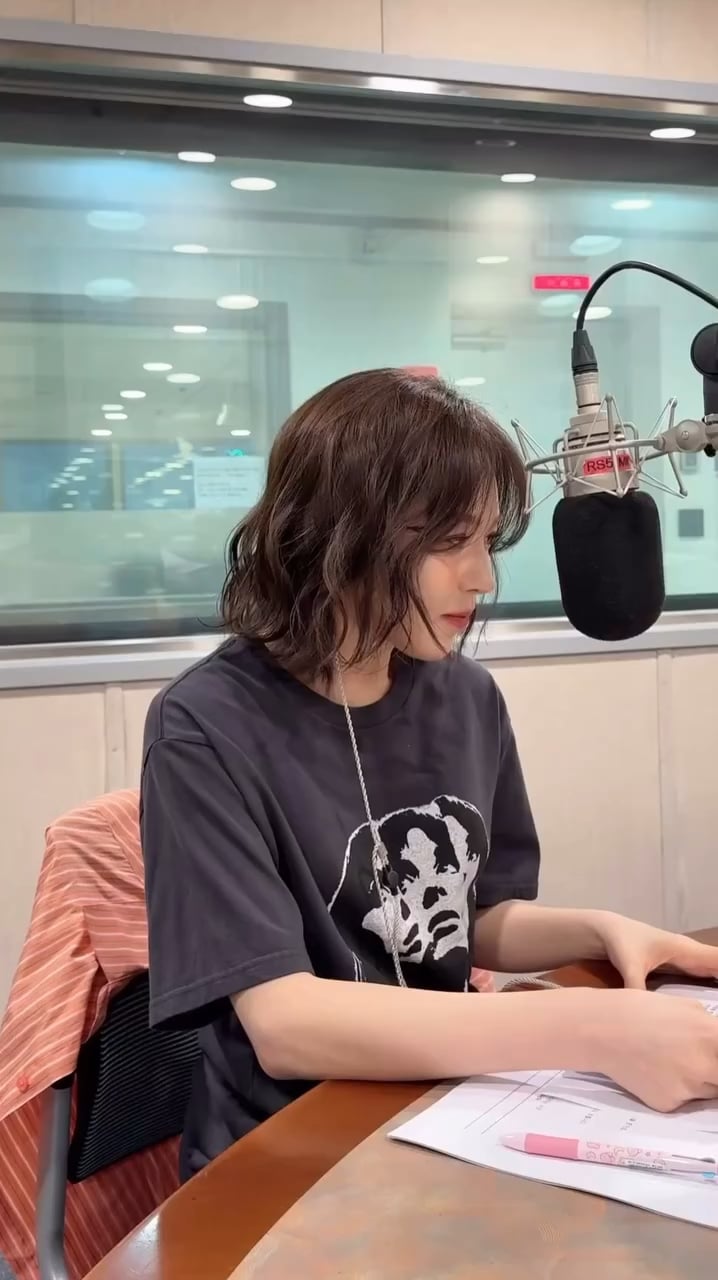 240929 sbsyoungstreet Instagram Reels Update with WENDY - PTKOREA