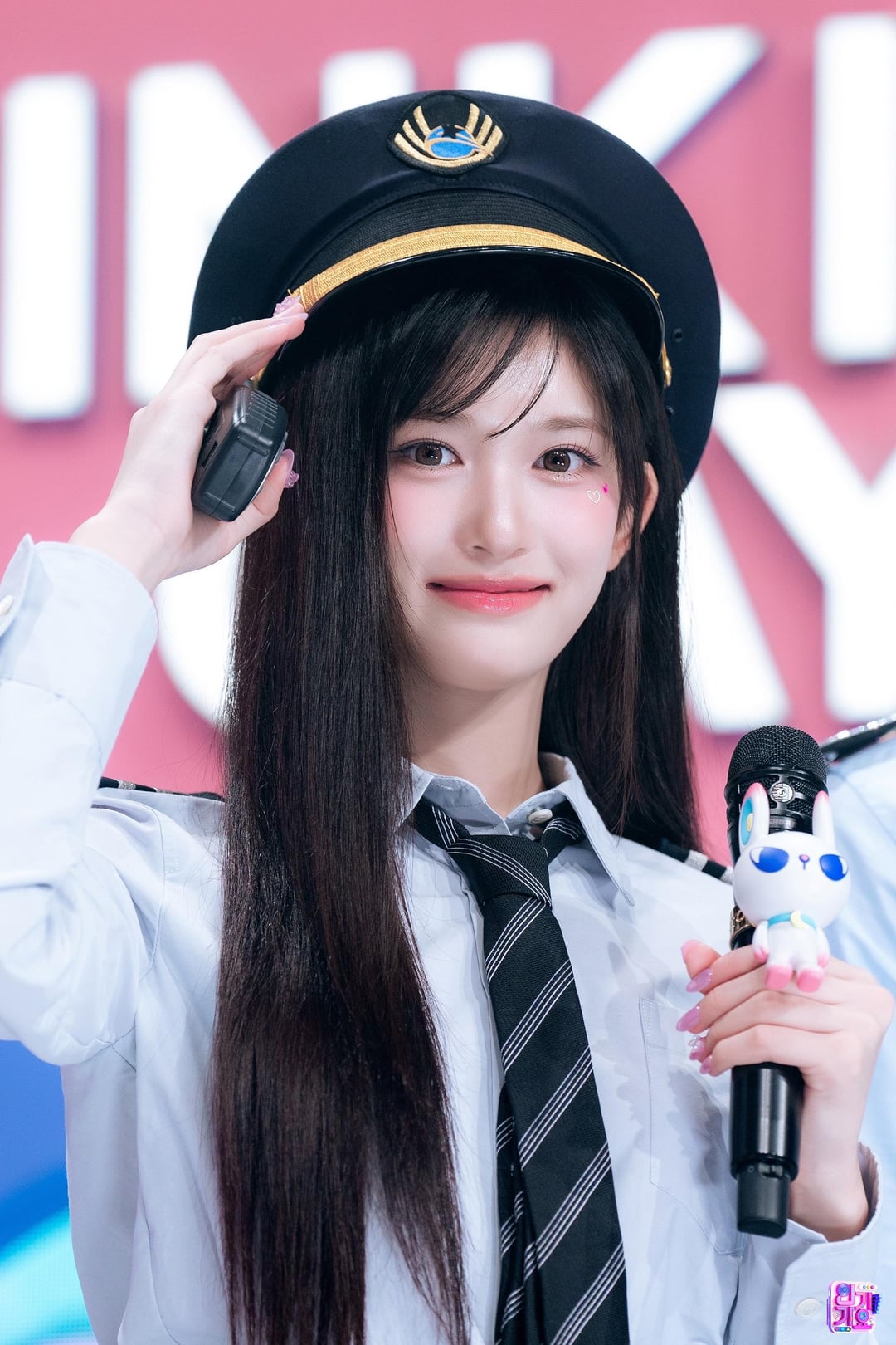 241011 MC Leeseo @ SBS Inkigayo (Behind Pics feat. Moon Seong-hyun) (240929) - PTKOREA