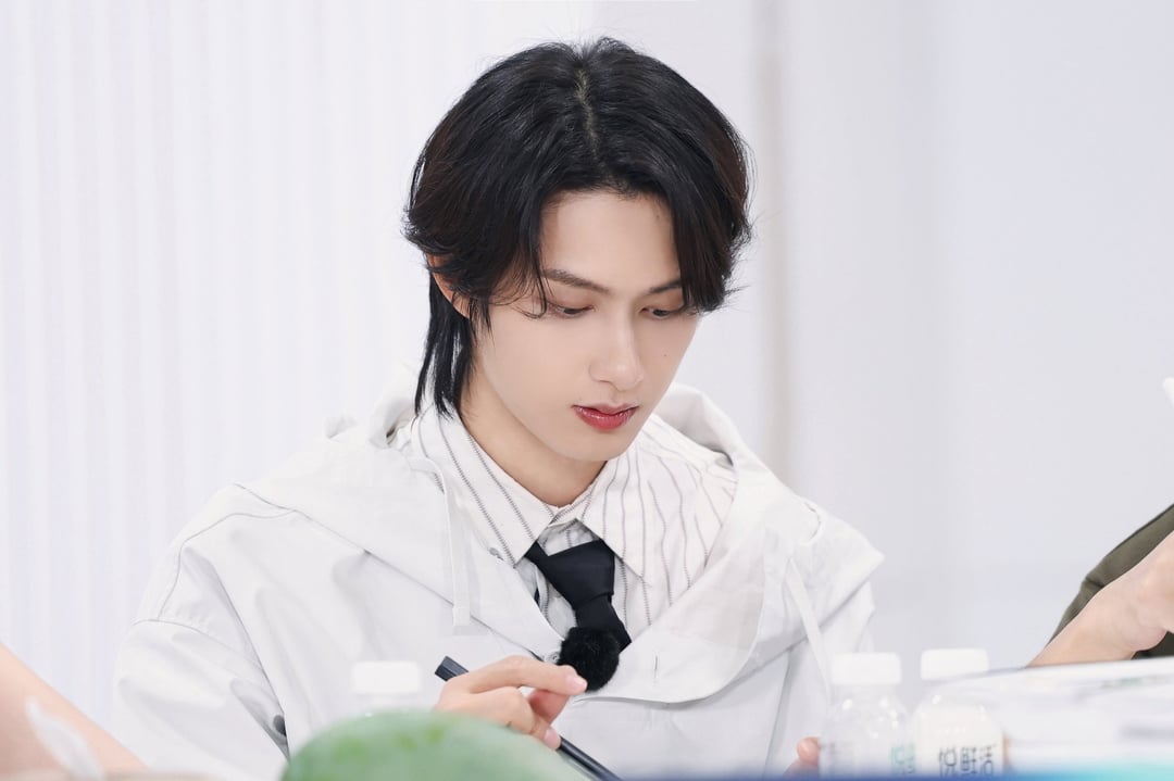 241006 XCSS Weibo Update with Jun - PTKOREA