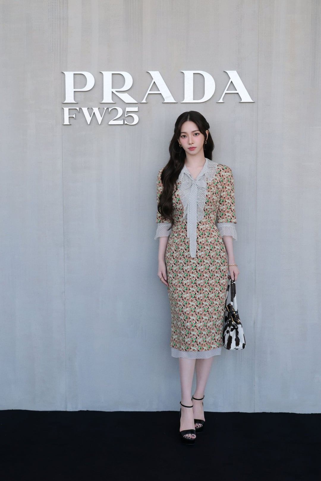 250228 aespa Twitter Update with Karina - 'Prada Ambassador' aespa ...