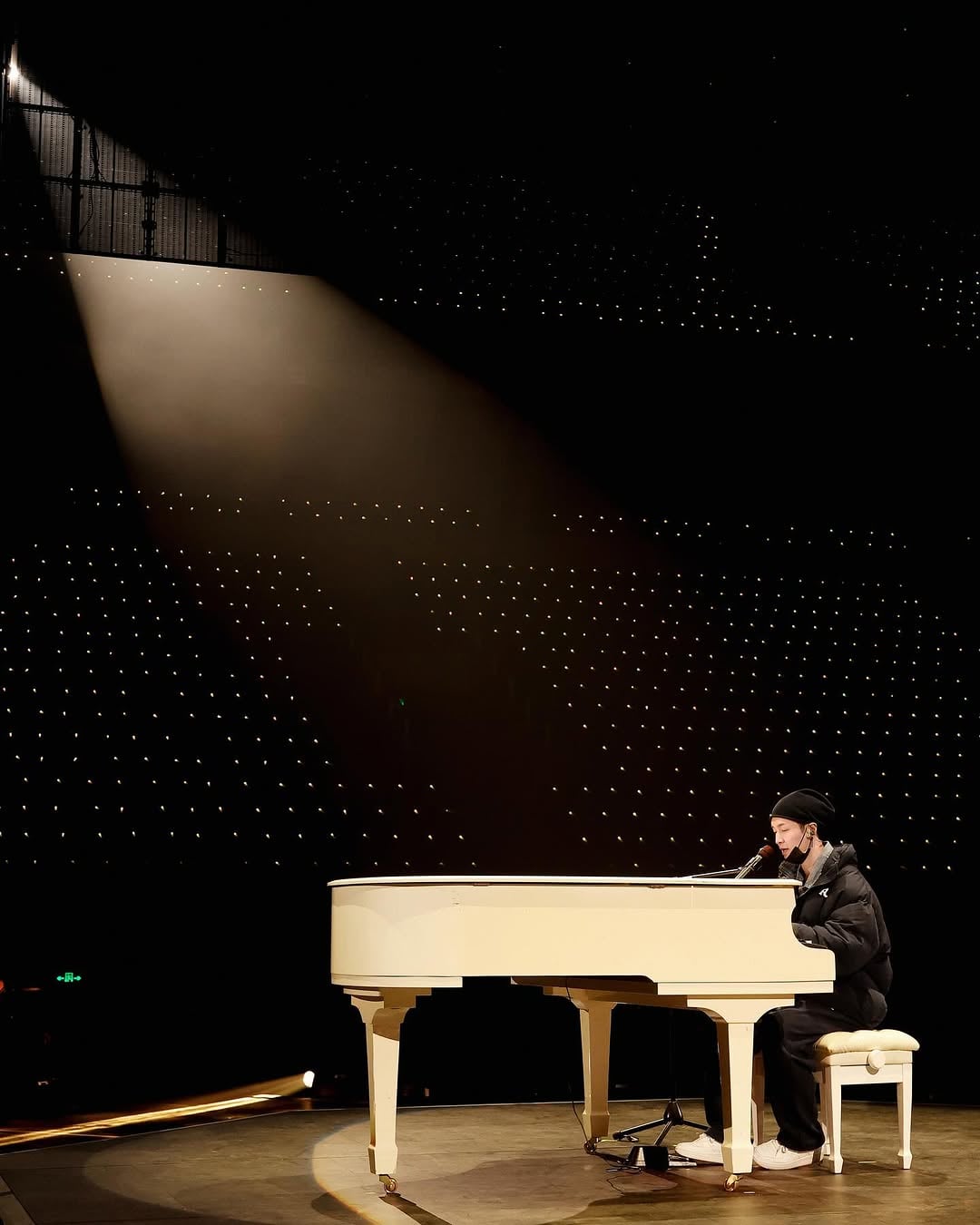 250228 Lay Zhang Studio Instagram Update - PTKOREA