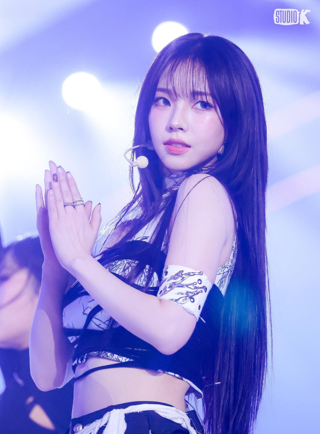 250210 aespa - Whiplash + Armageddon (241220 KBS Music Bank Global Music Festival Behind Pics ...