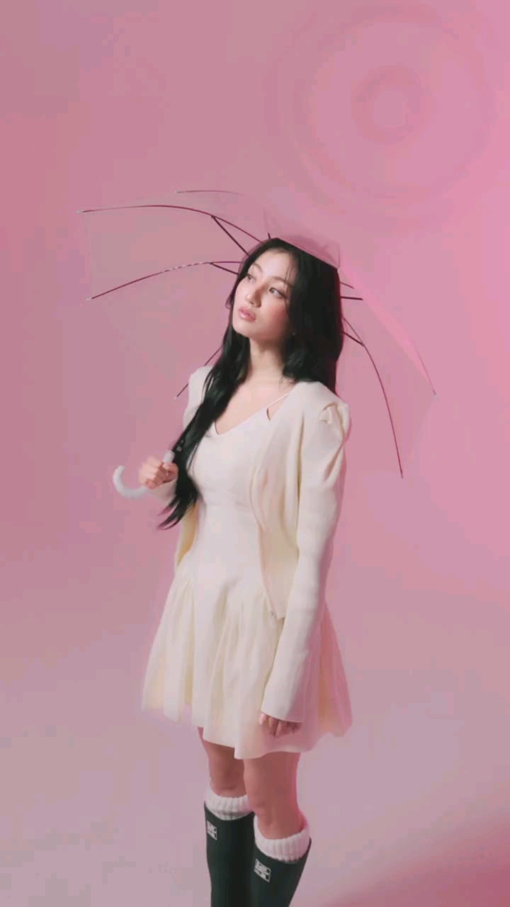 Jihyo x Milk Touch - PTKOREA