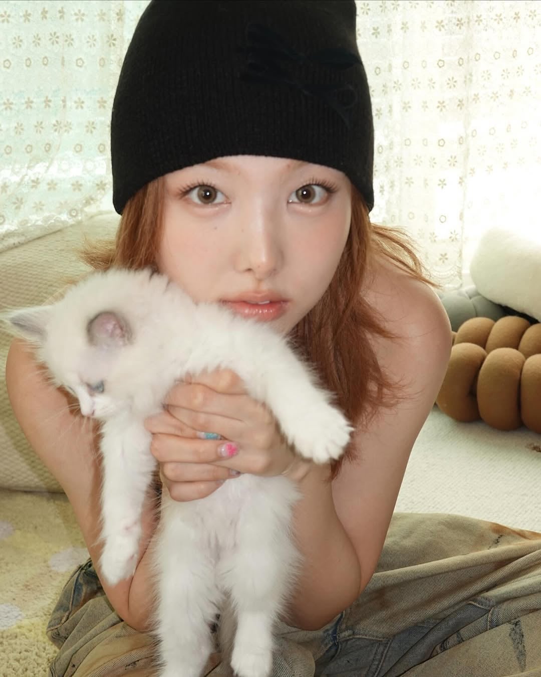 250226 Nayeon Instagram Update - "Meow" - PTKOREA