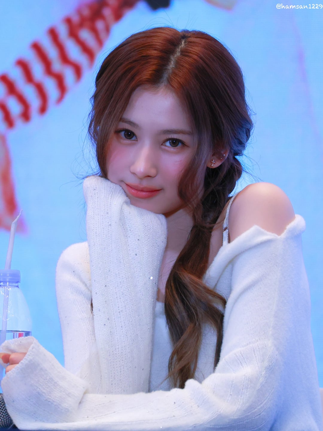 250222 Sana looking so beautiful - PTKOREA