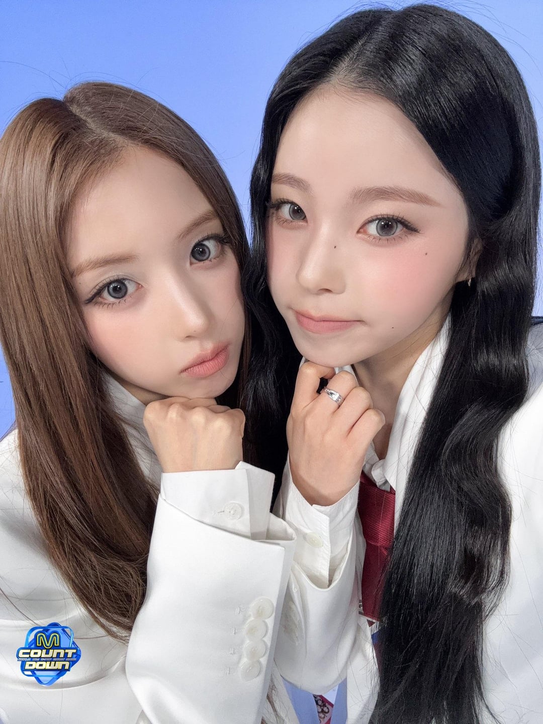 250320 Mnet M Countdown Twitter Update With NMIXX - Pre-Show Photos - PTKOREA