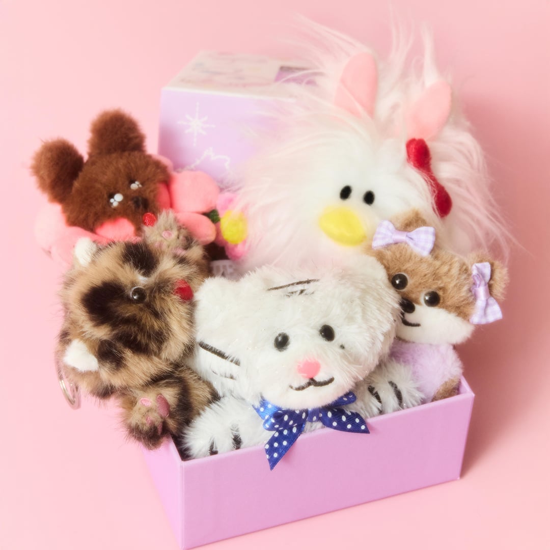 ILLIT — 1st Debut Anniversary Merch (Official Merch Teaser Photos ...