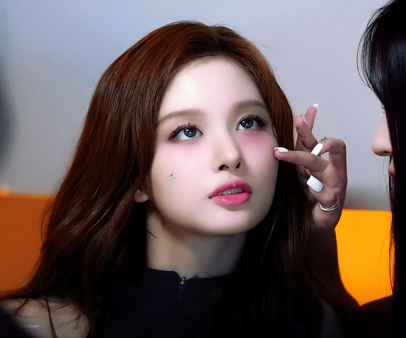 250314 Sullyoon Gif - PTKOREA