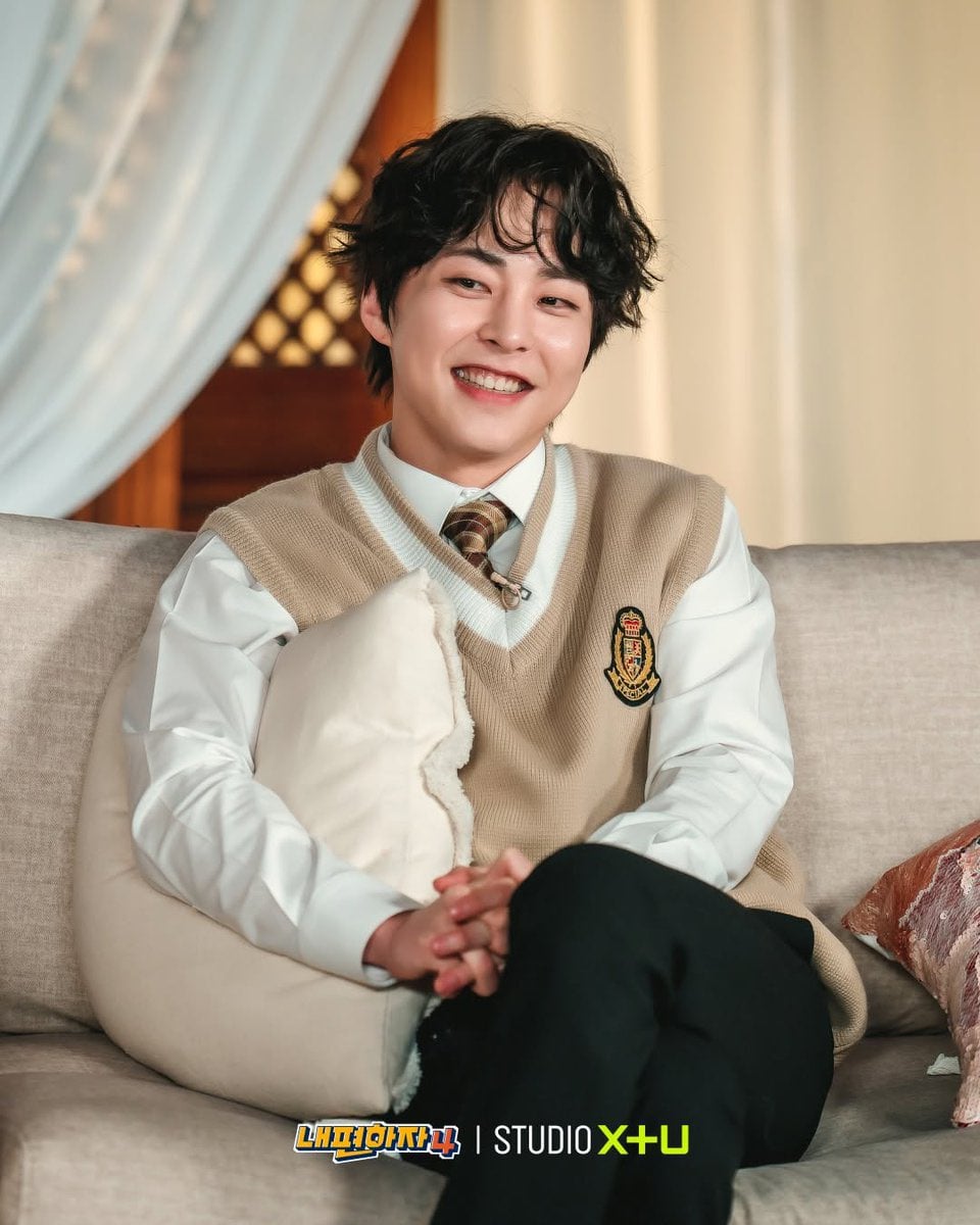 250311 studio.xplusu Instagram Update with Xiumin - PTKOREA