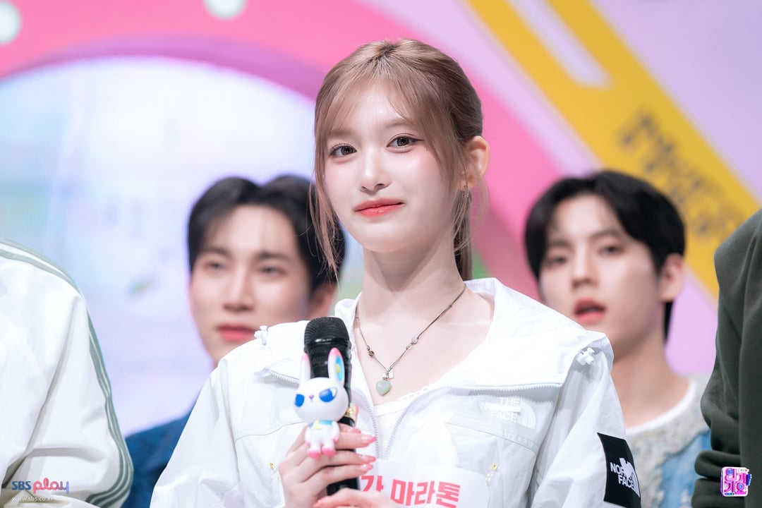 250314 MC Leeseo @ SBS Inkigayo (Behind Pics feat. INFINITE, MCs Moon Seonghyun & ZEROBASEONE ...