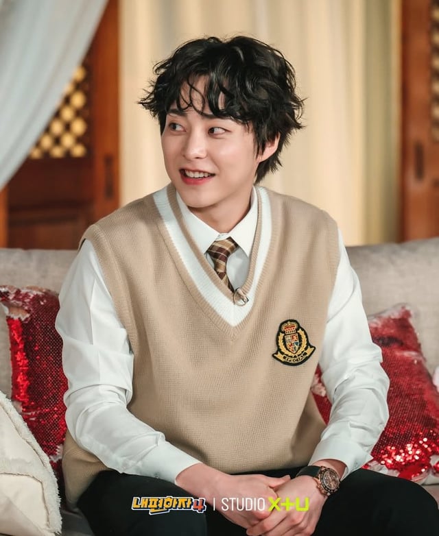 250311 studio.xplusu Instagram Update with Xiumin - PTKOREA