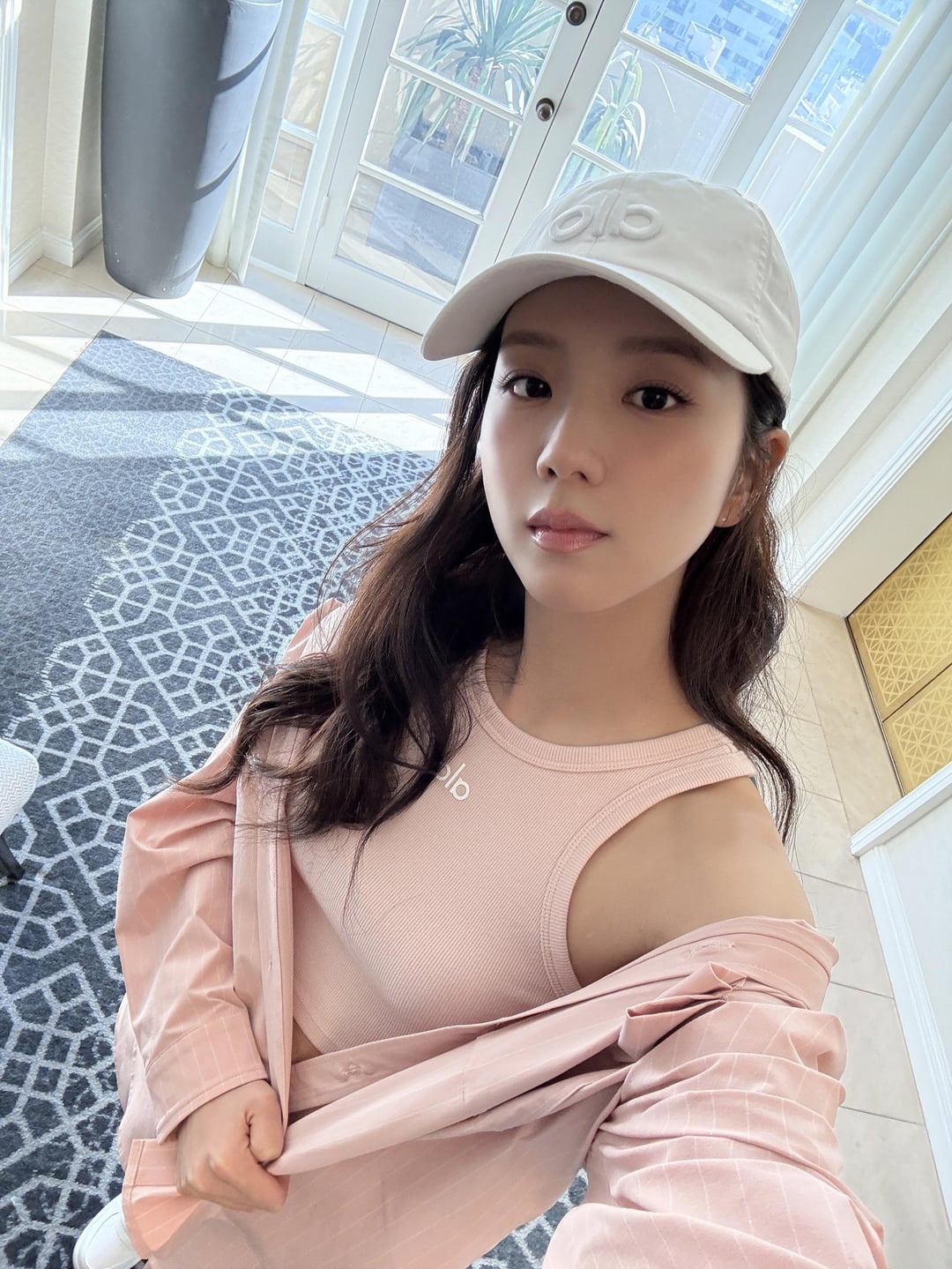 250424 JISOO APP Update | [📸] alo BEHIND - PTKOREA