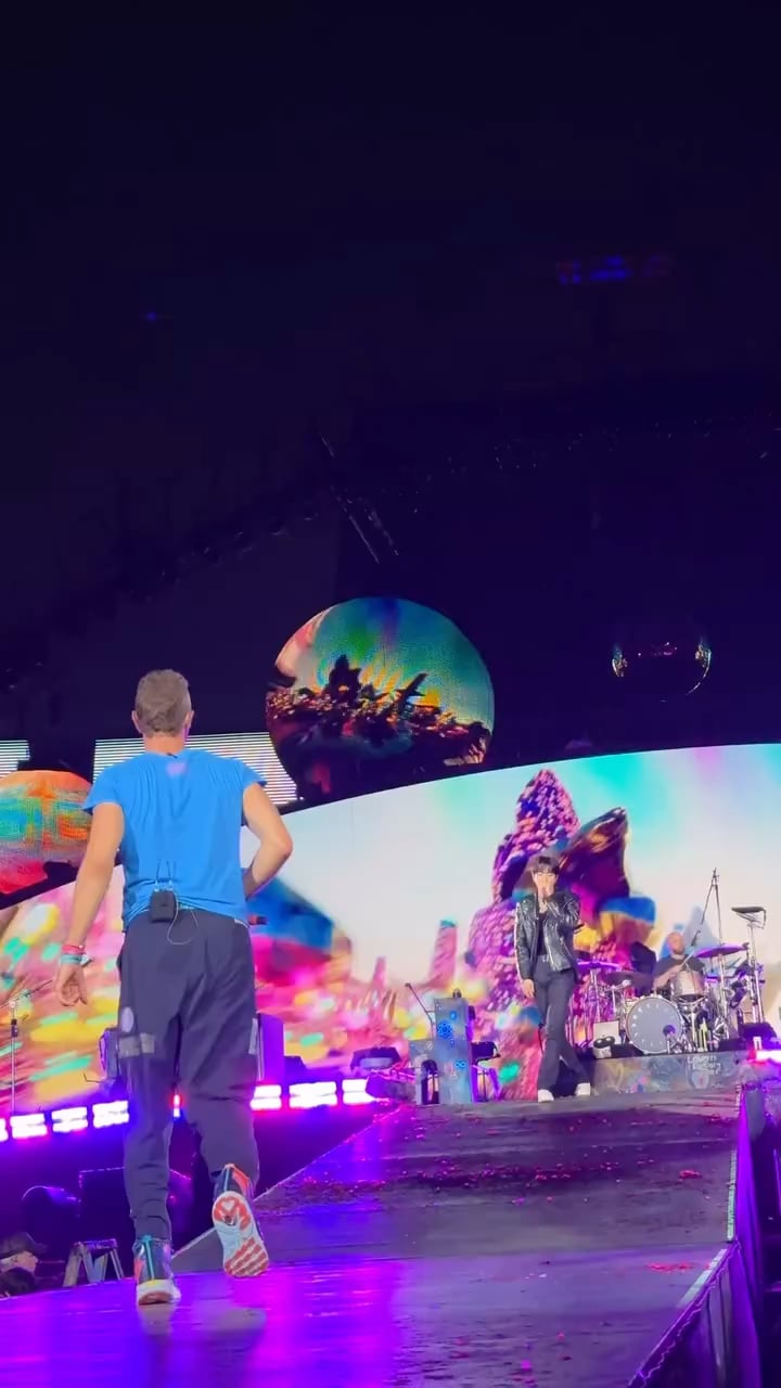 Coldplay IG Story with Jin (2) 190425 - PTKOREA