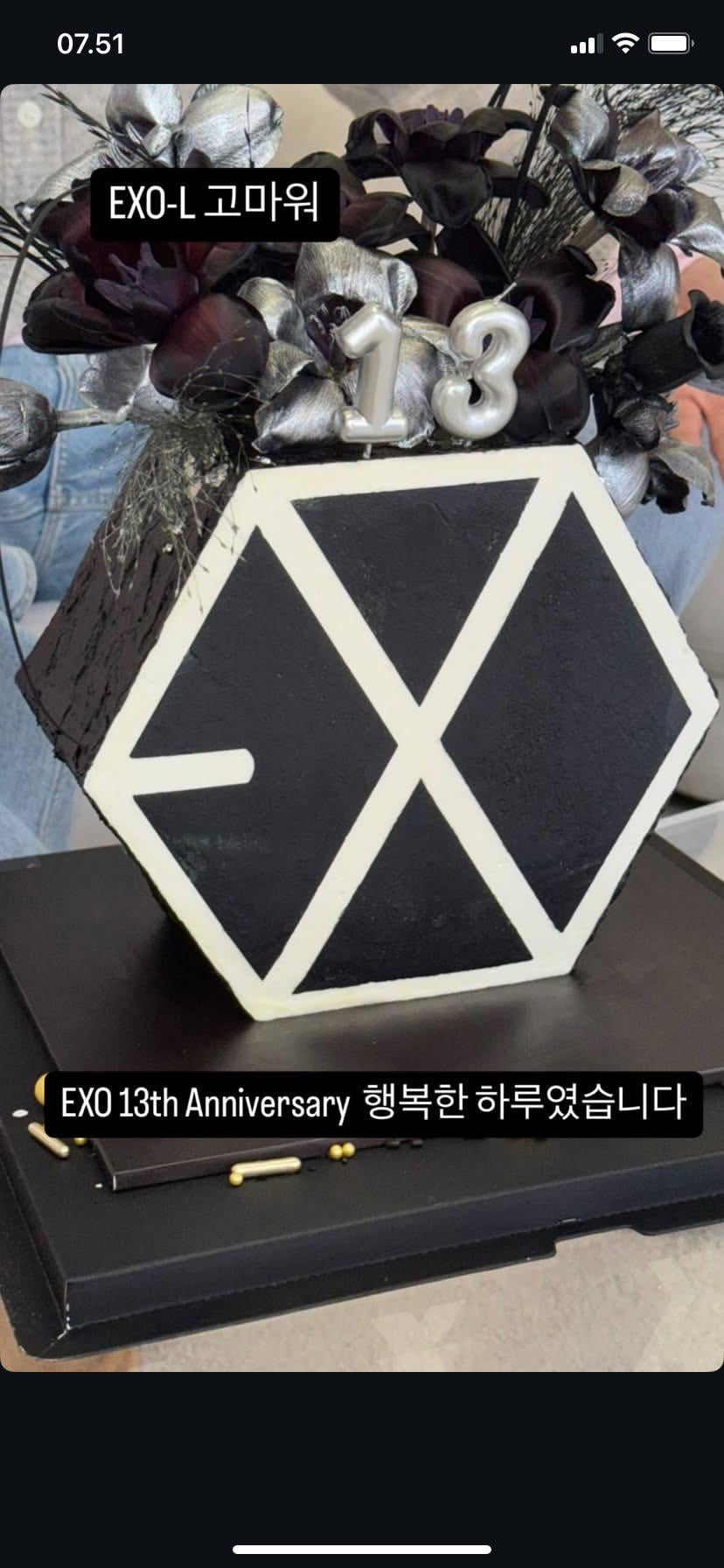 250409 Suho Instagram Story Update: “EXO-L thank you I spent a happy ...