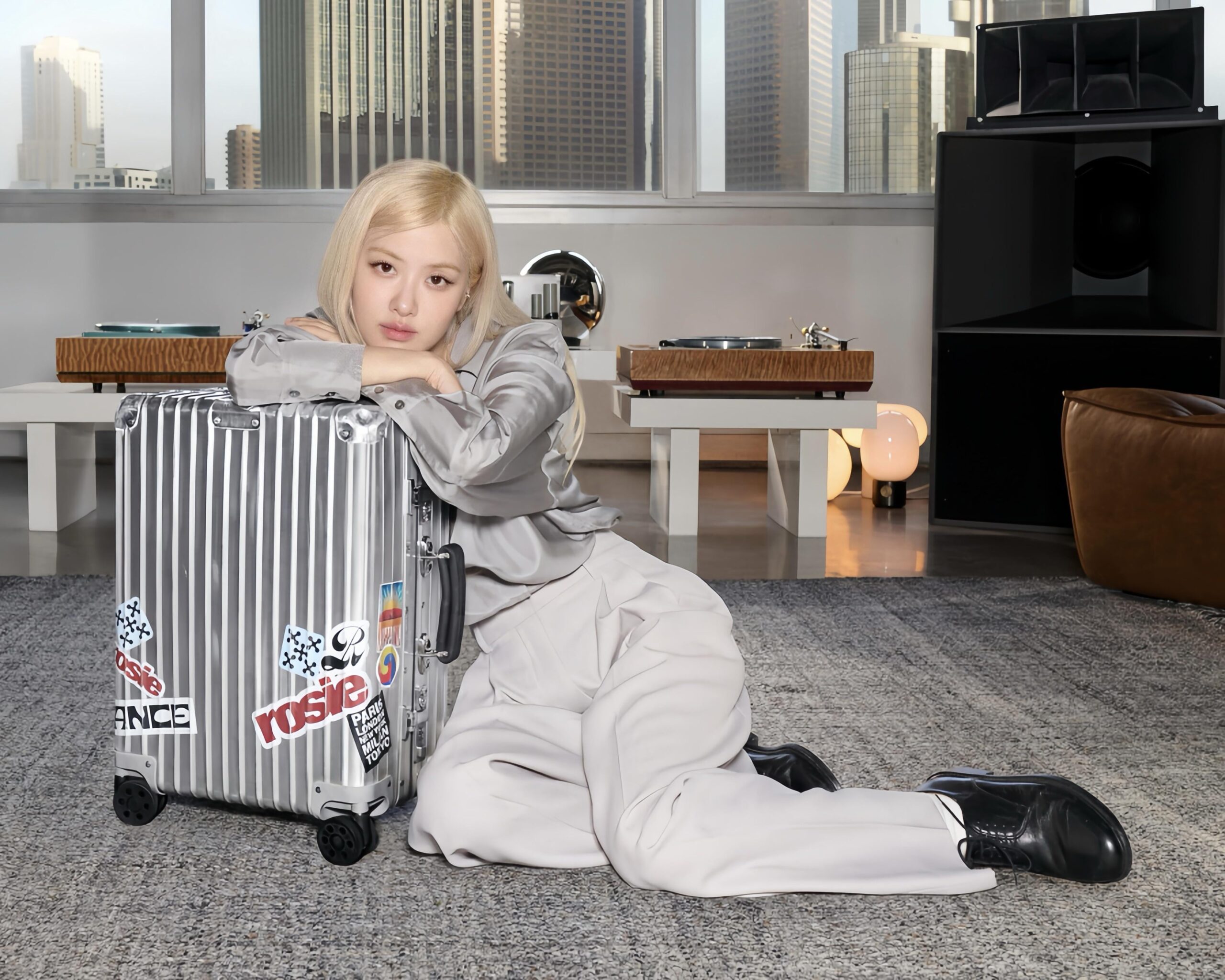 ROSÉ for RIMOWA - PTKOREA