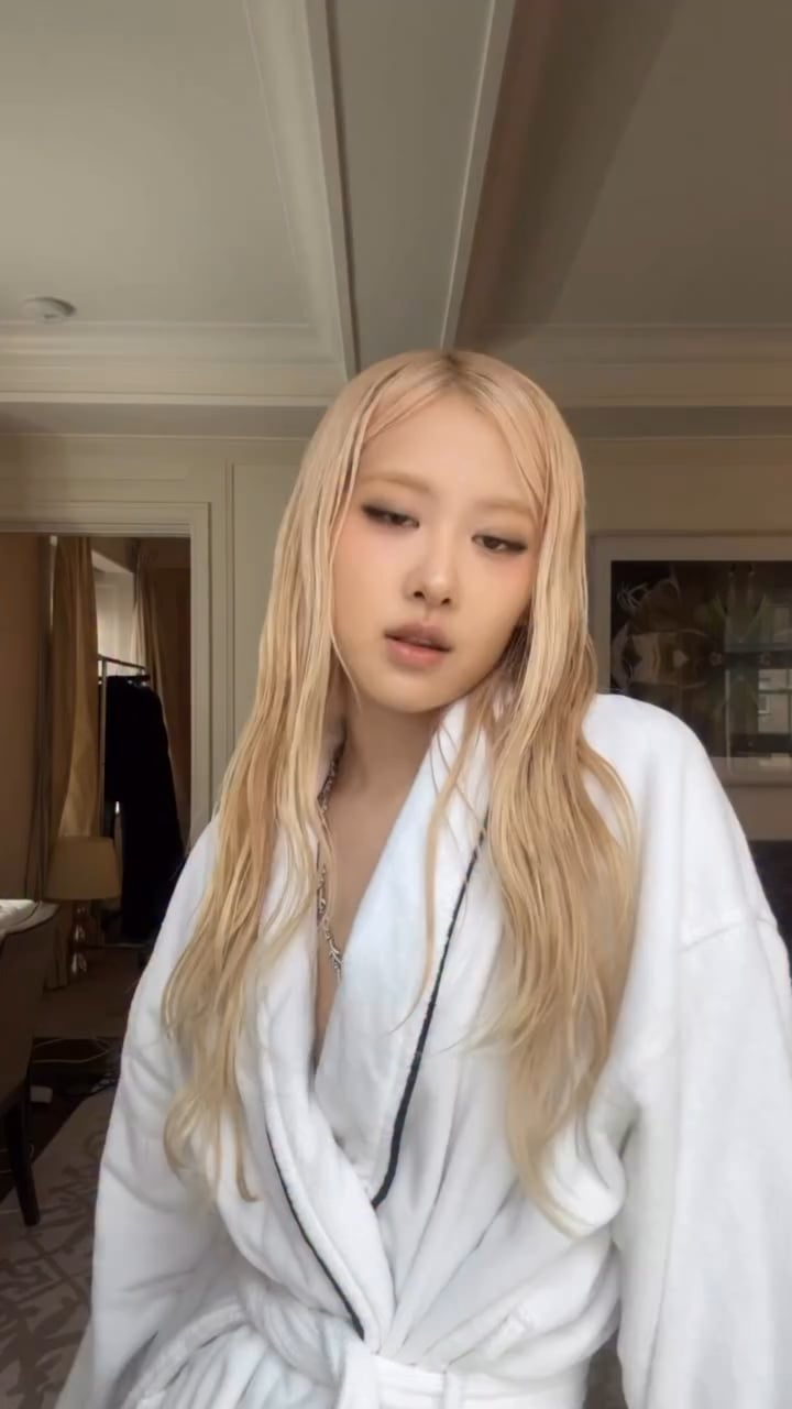250507 Rosé IG Update - PTKOREA