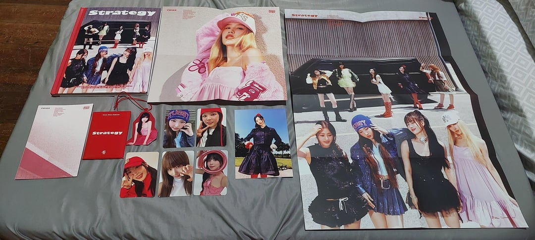 Signed Strategy Album finally arrived - PTKOREA