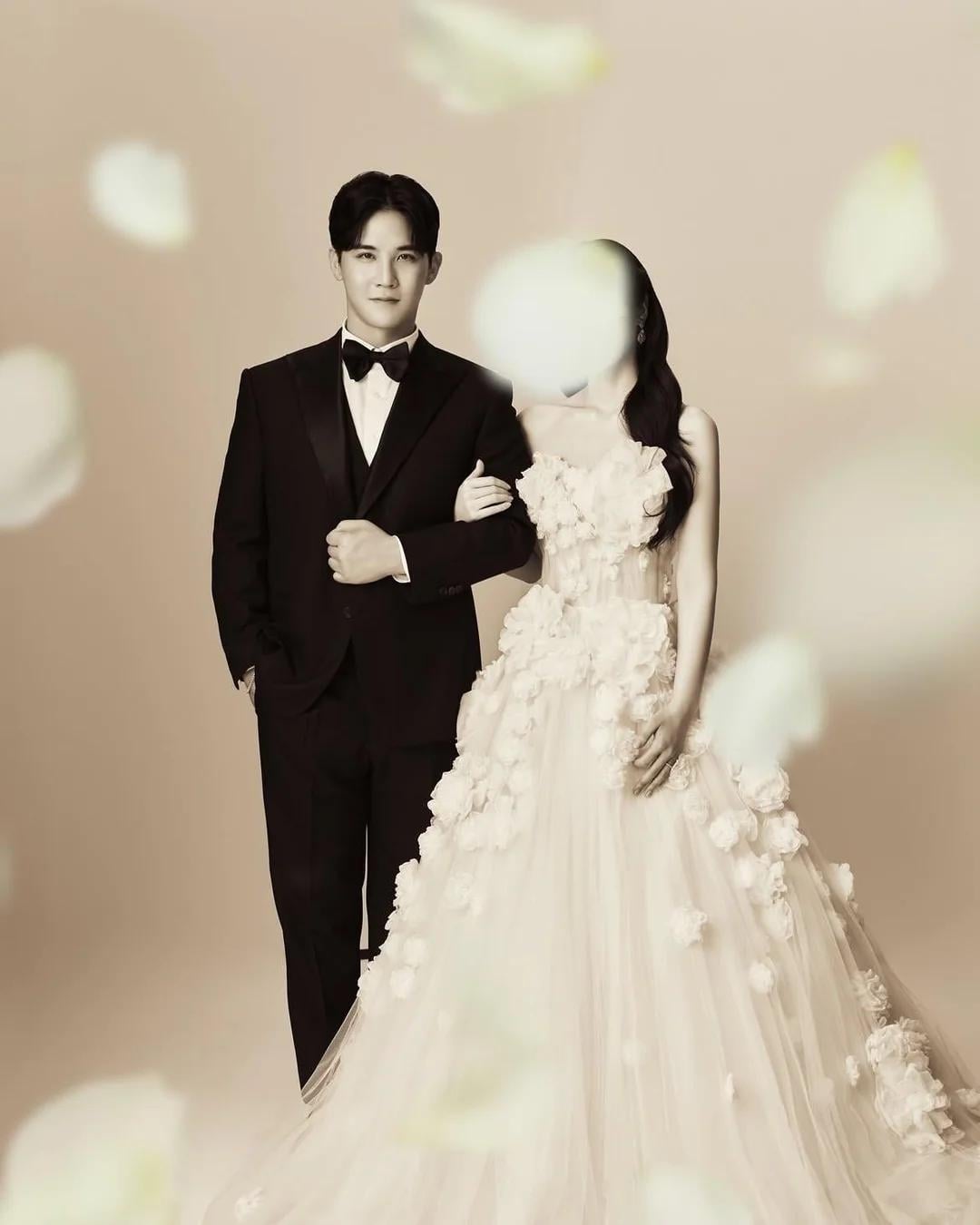DMTN Simon Has Gotten Married - PTKOREA