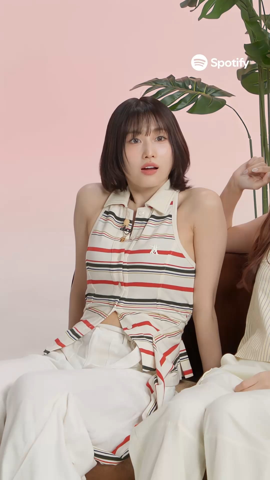 250722 - This is how Momo gets up now - PTKOREA