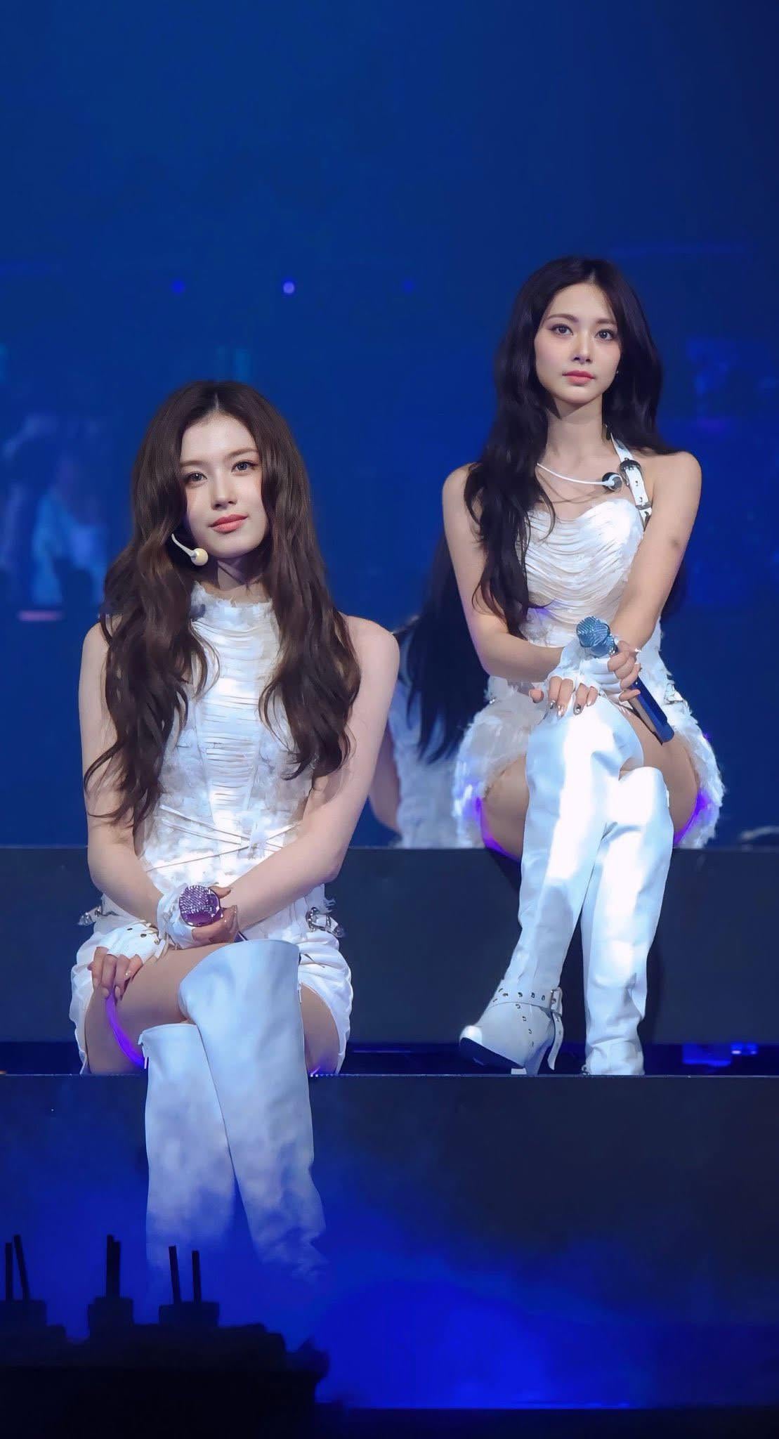they are called the visual duo for a reason - PTKOREA